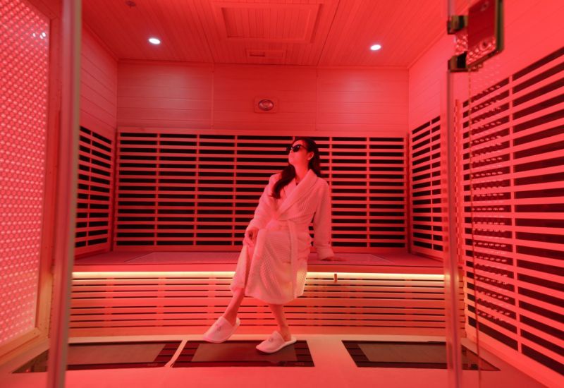 Red Light (LED) Therapy - SAE-REN Beauty Lounge Singapore
